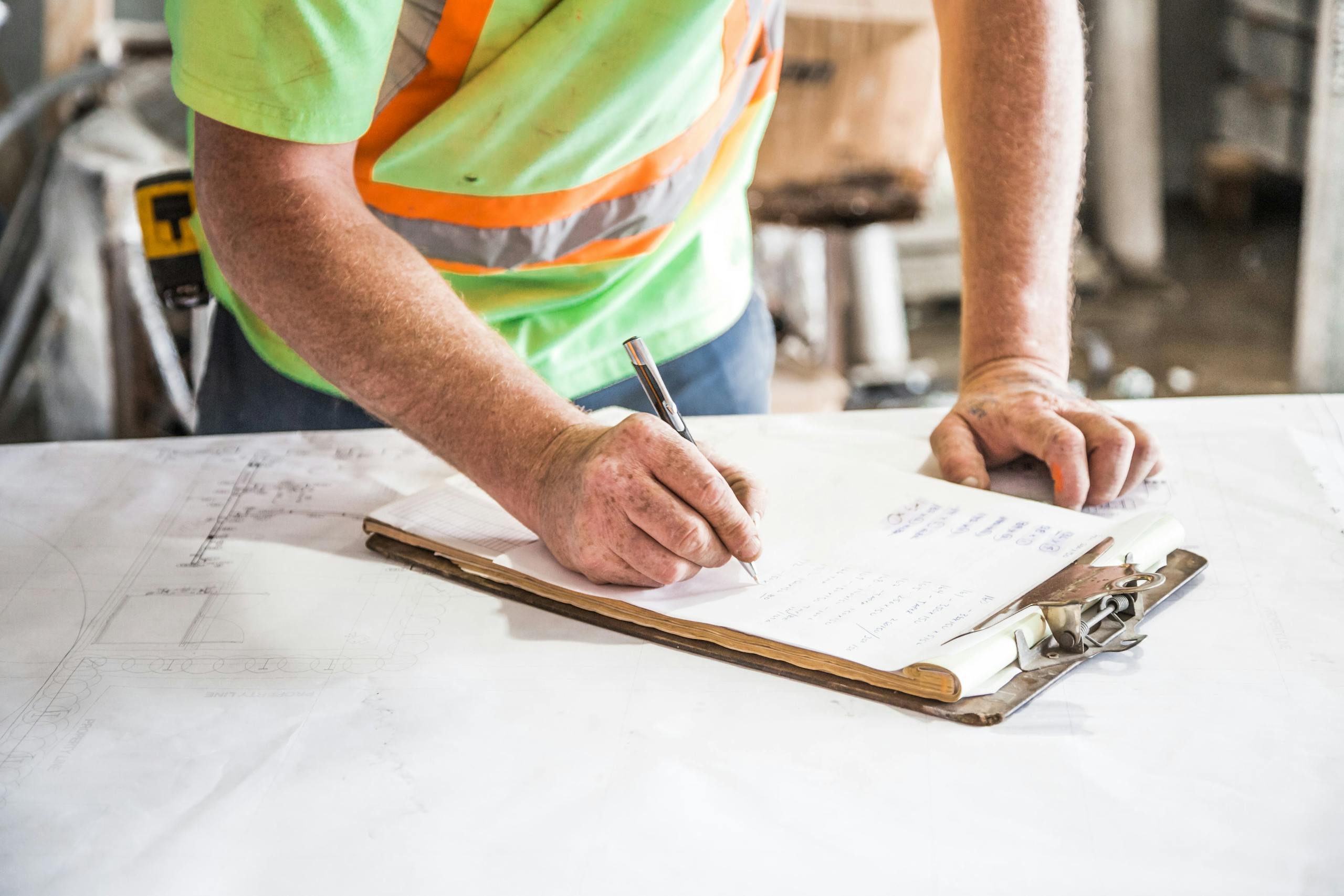 Construction Insurance Compliance for Contractors | Billy